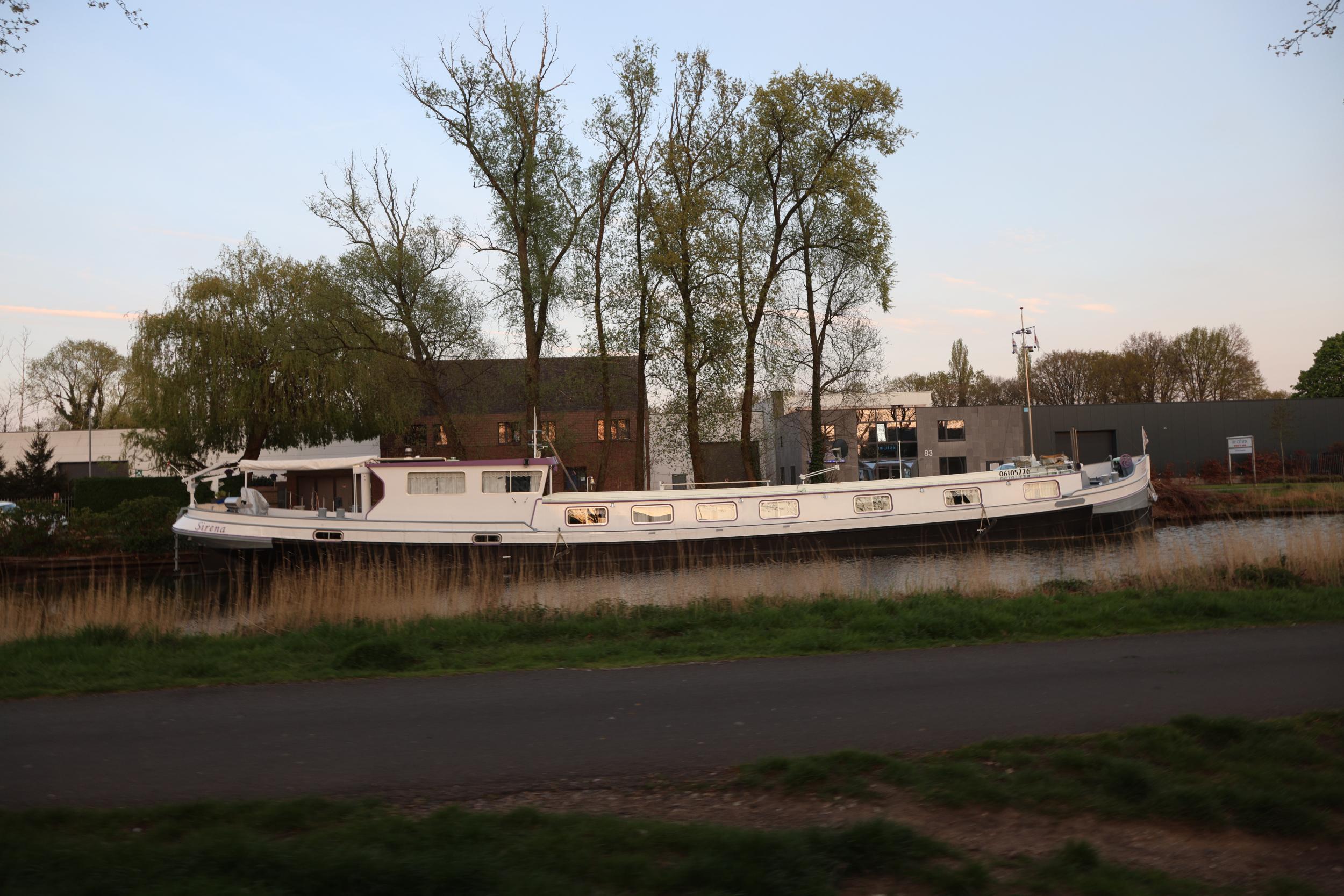 Sluis 9 Schoten | Binnenvaart in Beeld